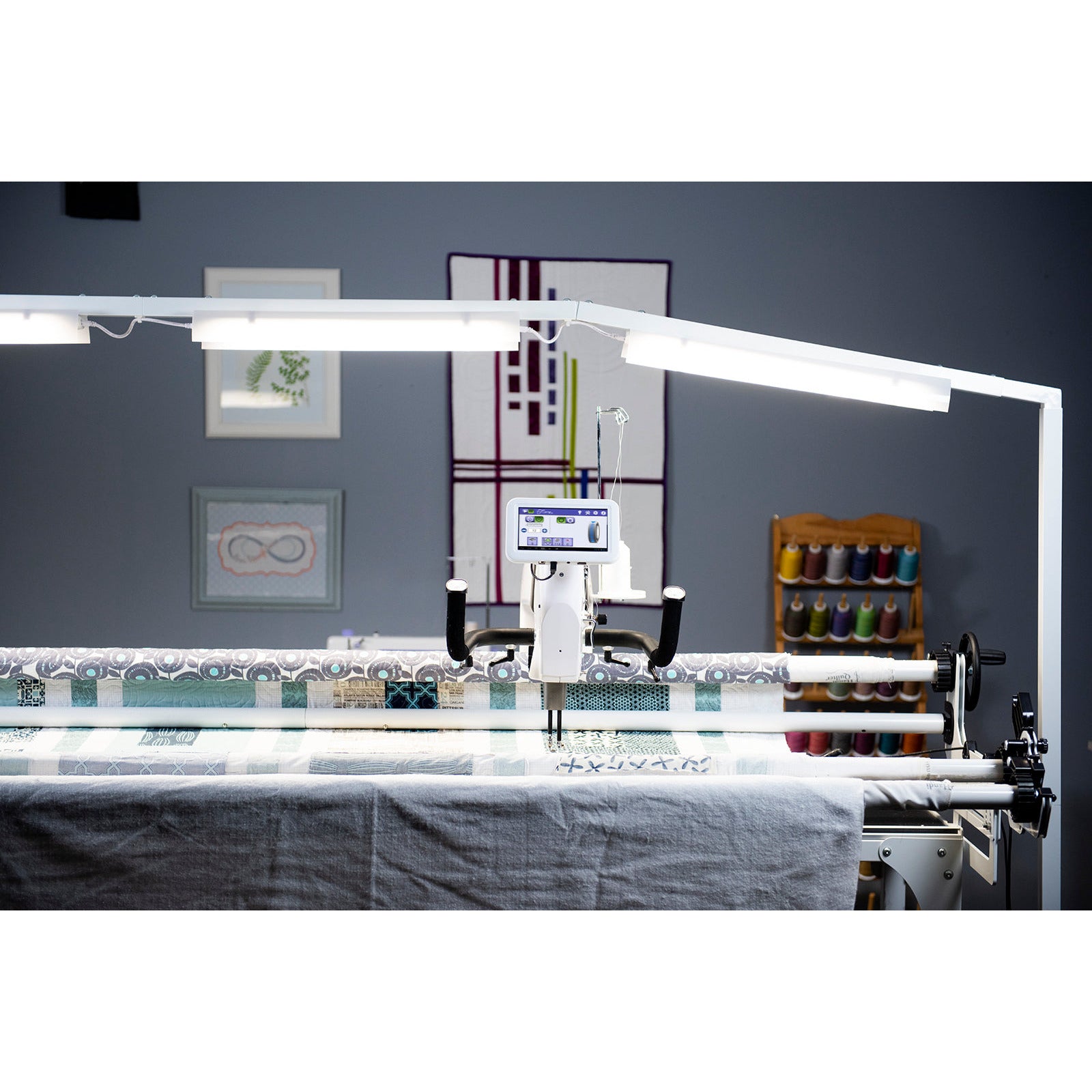 Handi Quilter HighLight 12 – Creative Sewing Center